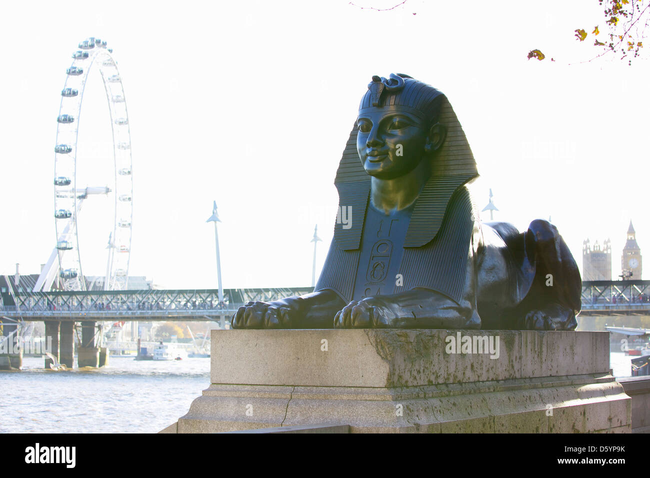 Statue sphinx london embankment hi-res stock photography and images - Alamy