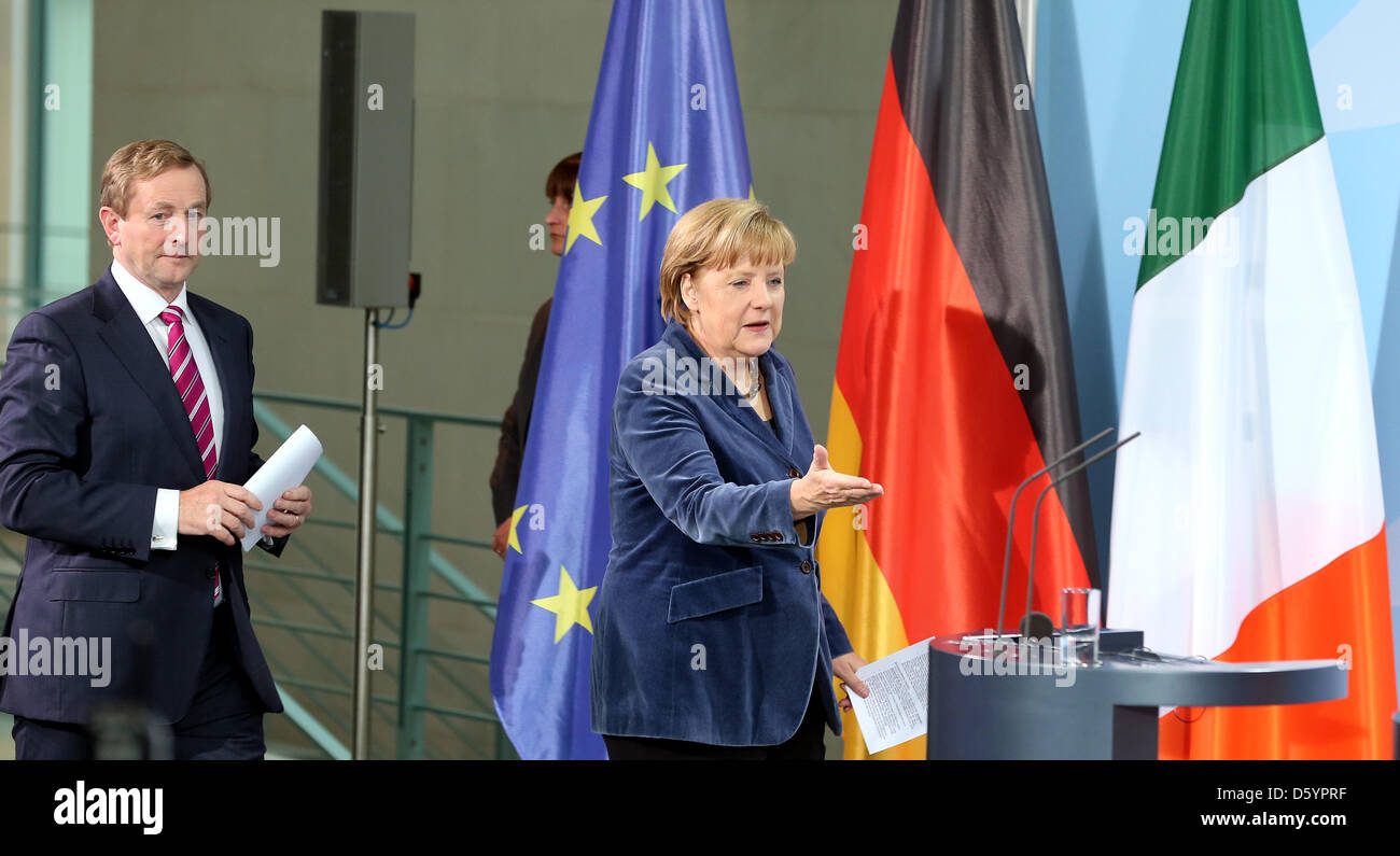 Irish and german flags hi-res stock photography and images - Alamy