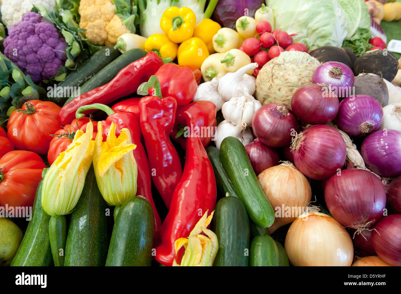 Fresh vegetables are on display at the agricultural festival in Munich ...
