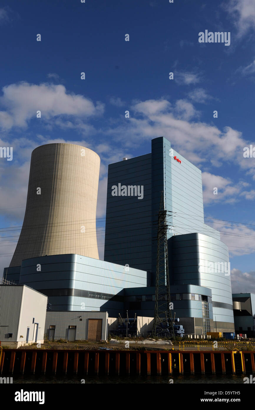 View of the coal power station 4 under construction in Datteln, Germany ...