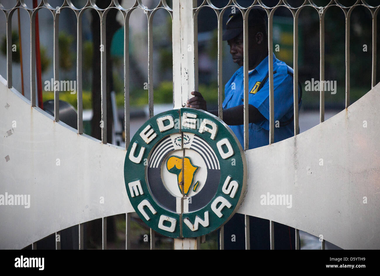 Ecowas security hi-res stock photography and images - Alamy