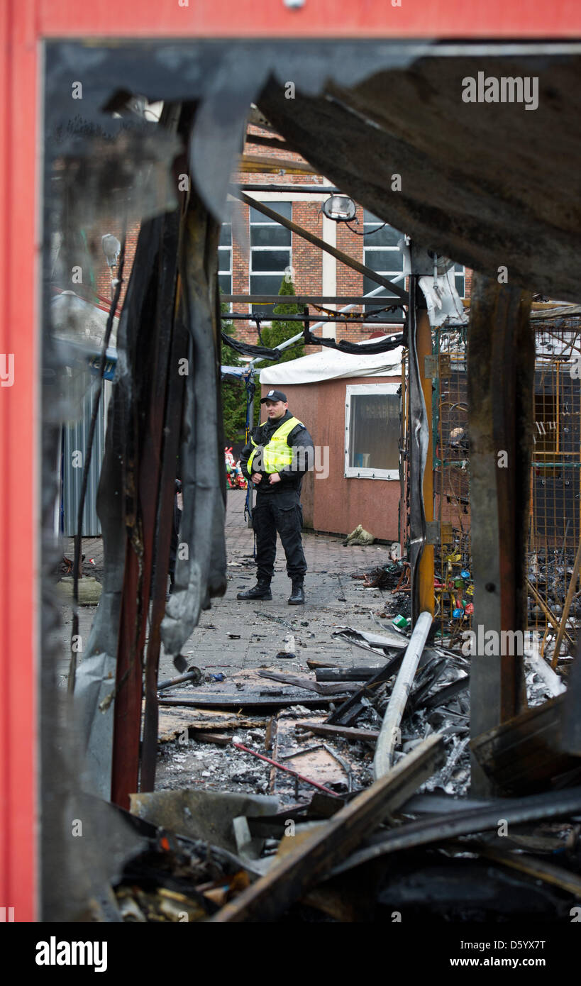 Polish border police officer border hi-res stock photography and images ...