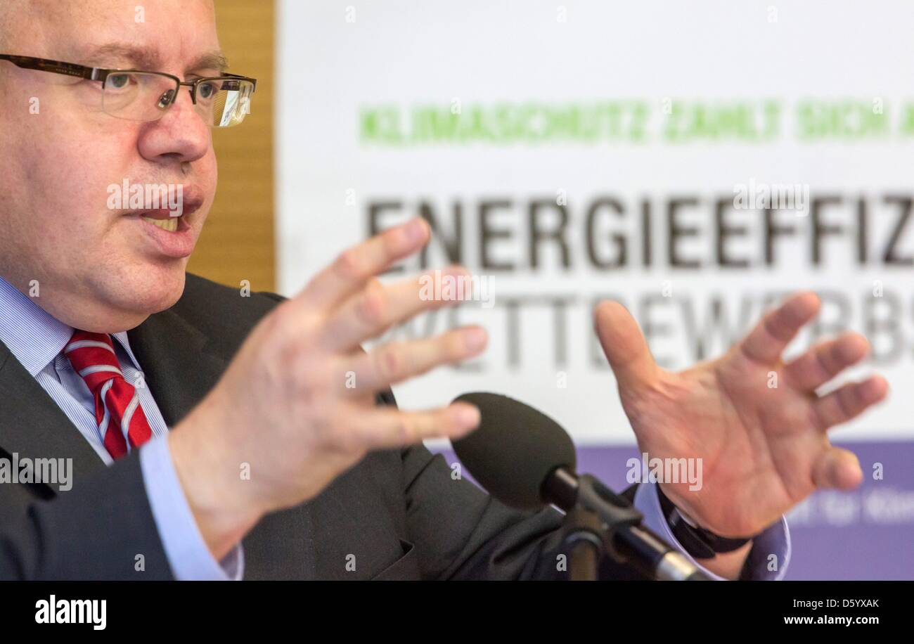 Lth logo hi-res stock photography and images - Alamy