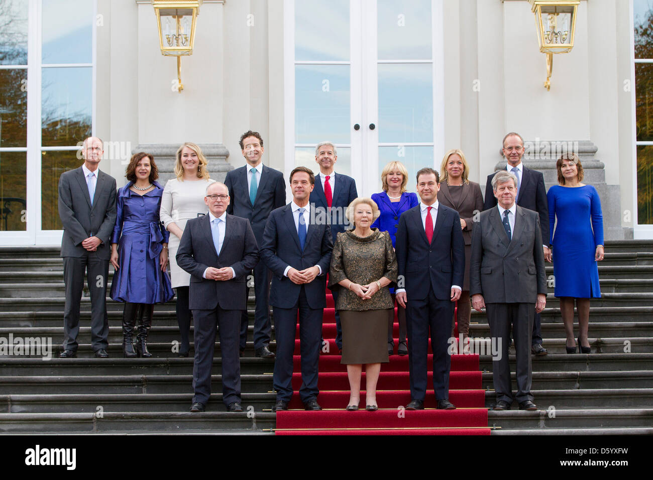The new Dutch cabinet poses for a traditional photo on the steps of the ...