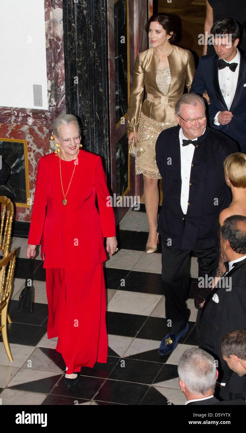 Princess mary red dress hi-res stock photography and images - Alamy
