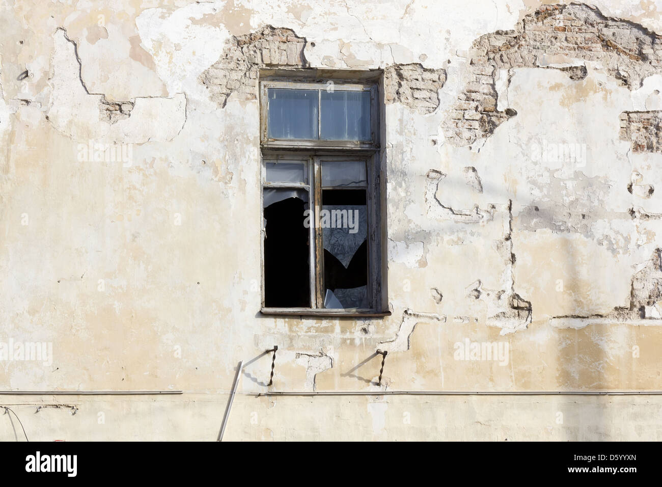 Broken house window hi-res stock photography and images - Alamy