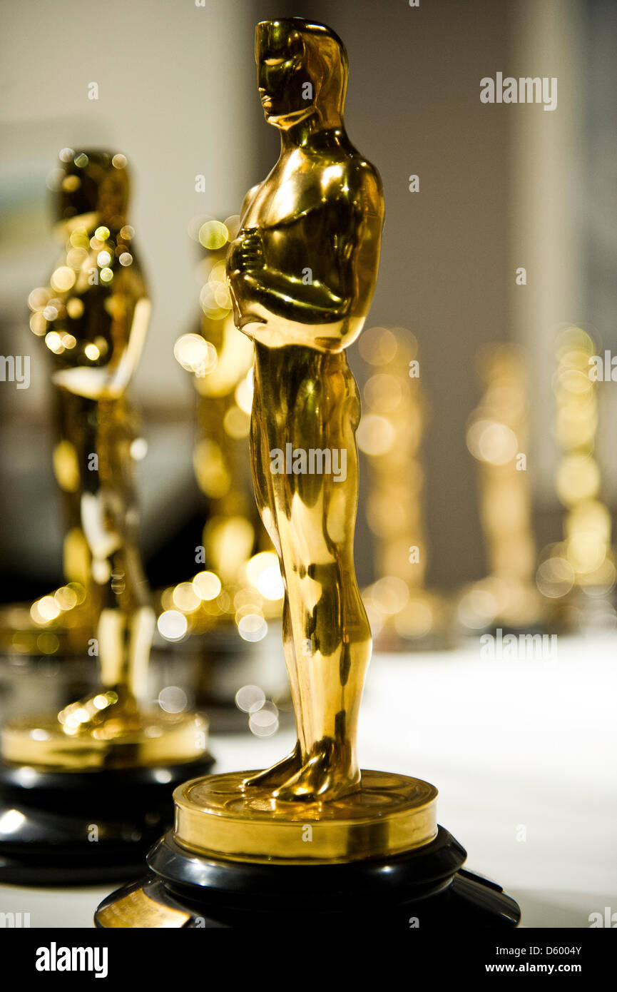Several Oscar statues are on display at the German Movie Museum in ...