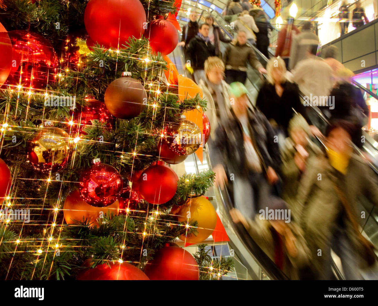 Pictured from the mall hi-res stock photography and images - Alamy