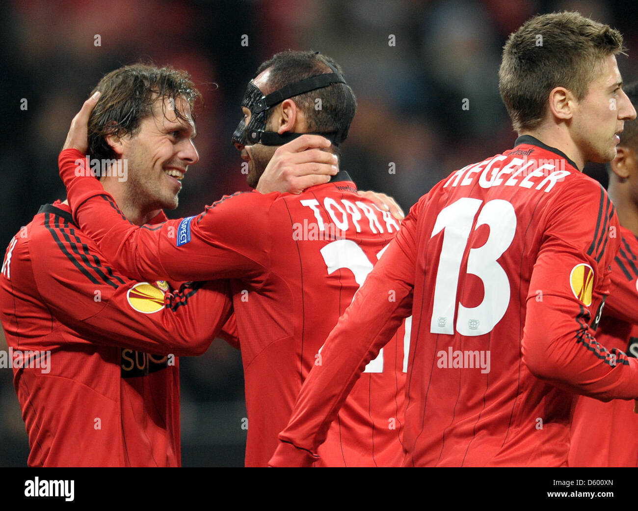 Leverkusen's Manuel Friedrich (L) celebrates with Oemer Toprak after ...