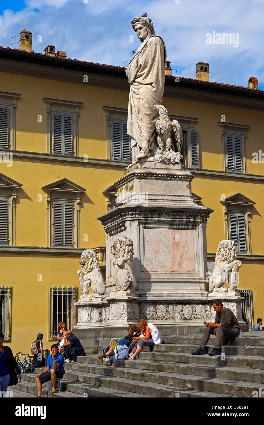 Dante Alighieri statue, Santa Croce Square, Piazza di Santa Croce ...