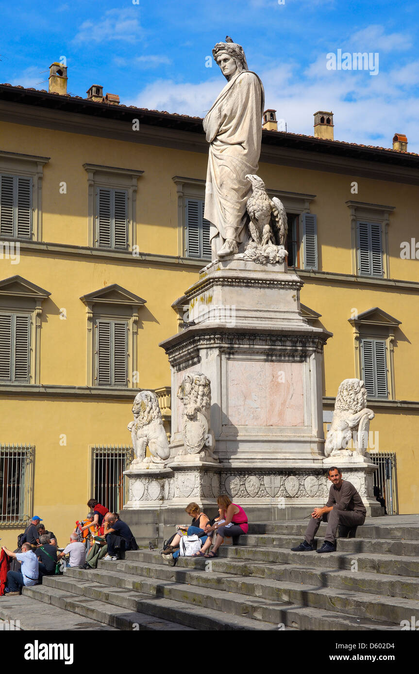 Dante Alighieri statue, Santa Croce Square, Piazza di Santa Croce ...
