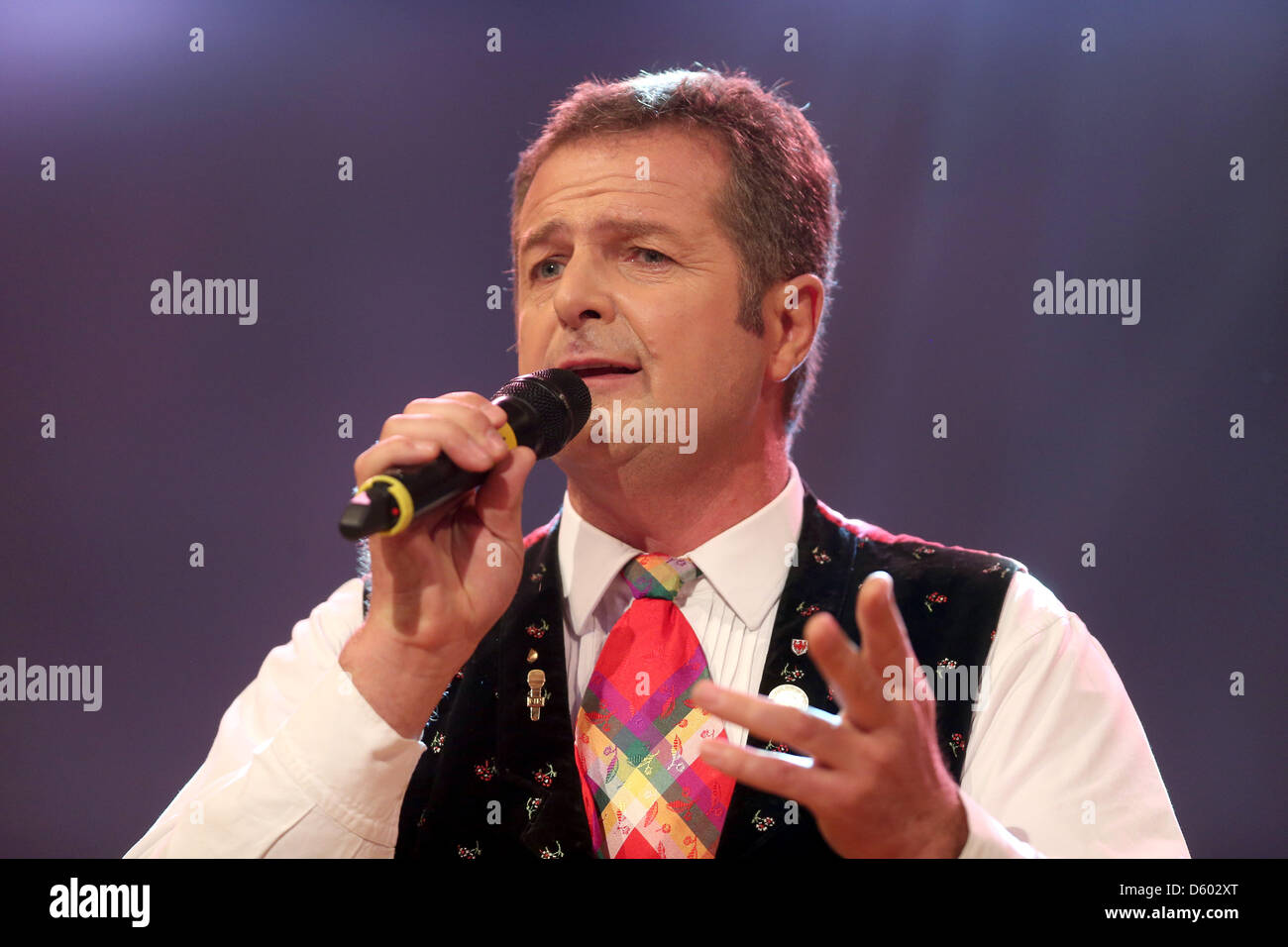 Norbert rier kastelruther spatzen hi-res stock photography and images ...