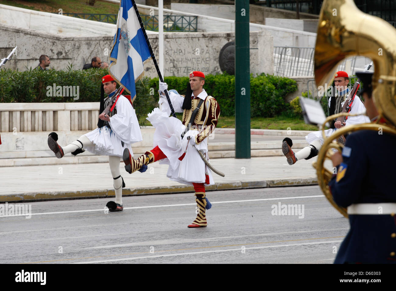 Greek army parade Stock Photo - Alamy