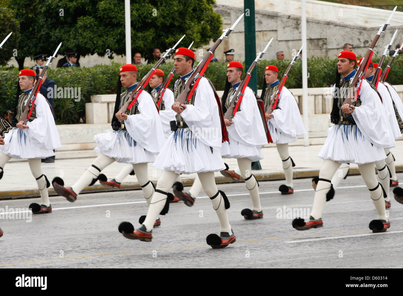 Greek army parade Stock Photo - Alamy