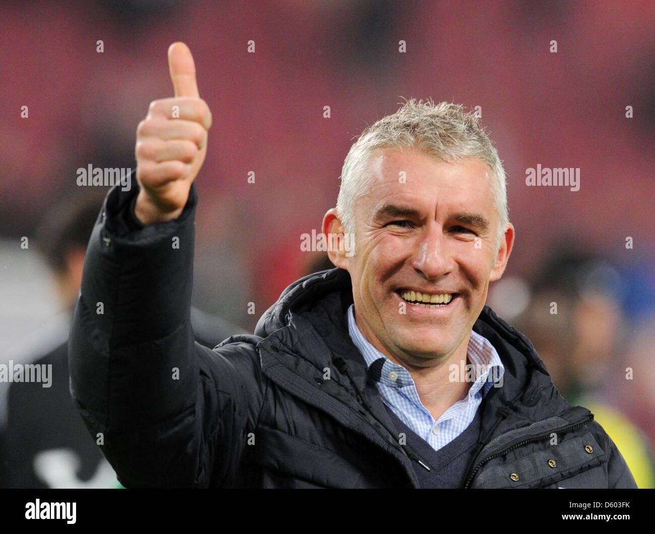 Hannover's head coach Mirko Slomka celebrates Hannover's 2-4 victory ...
