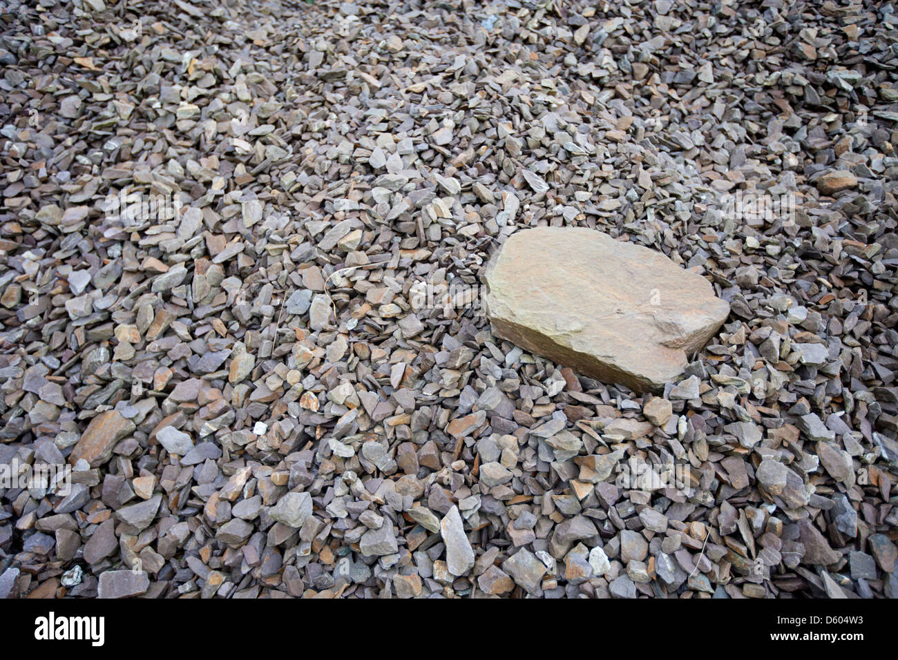 Pile of large rocks hi-res stock photography and images - Alamy