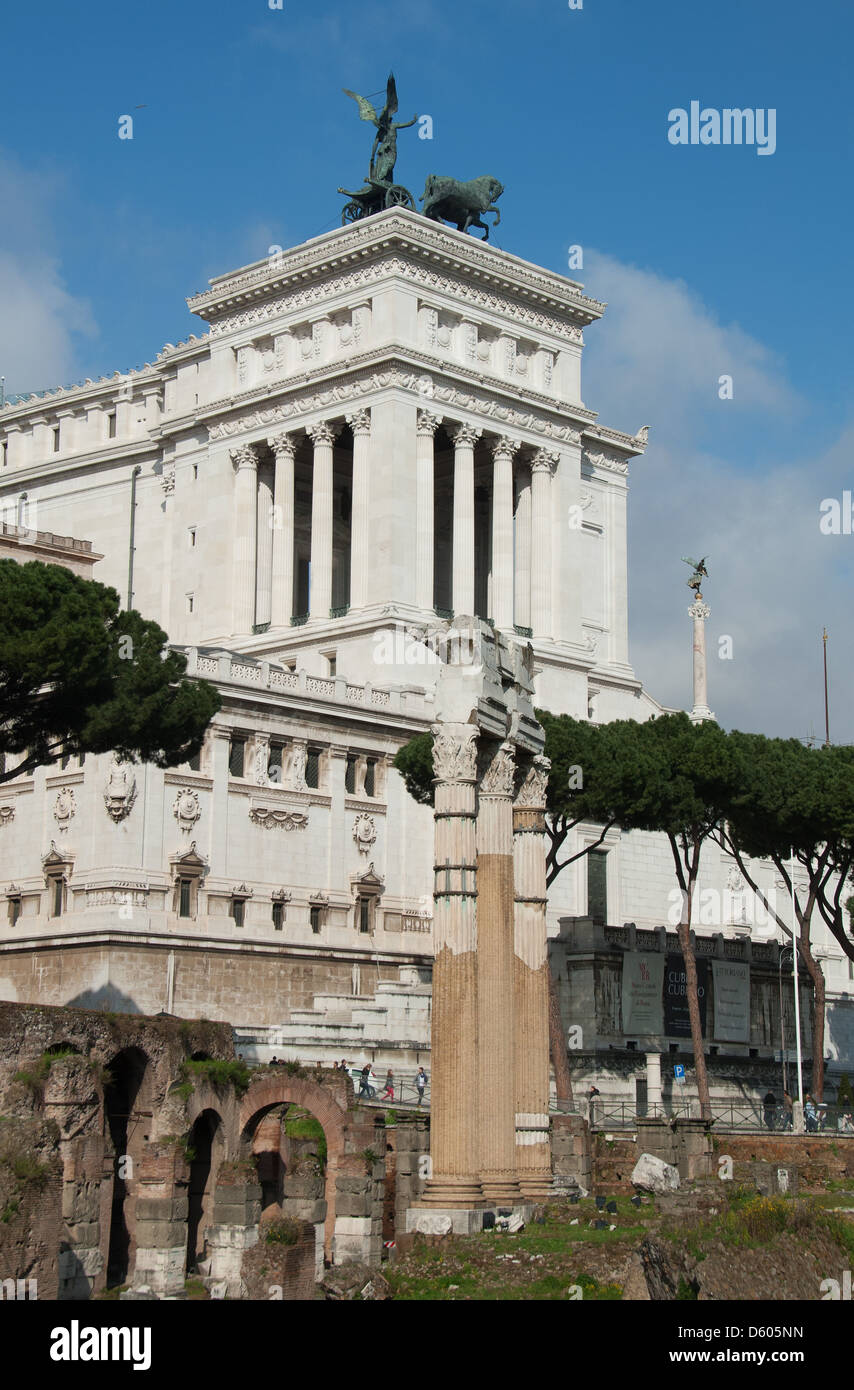 ROME, ITALY. The Forum of Caesar and the Vittorio Emanuele Monument ...