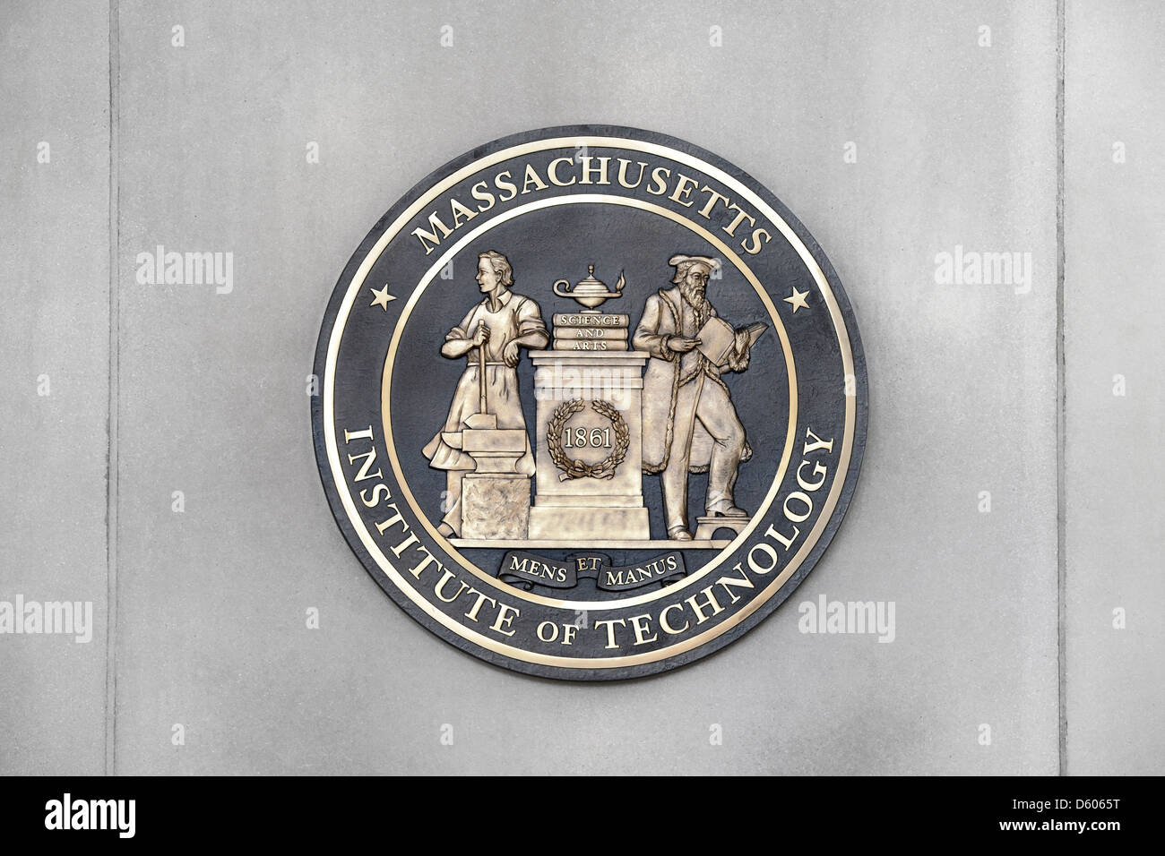 MIT (Massachusetts Institute of Technology) crest Stock Photo - Alamy MIT (Massachusetts Institute of Technology) crest Stock Photo - Alamy