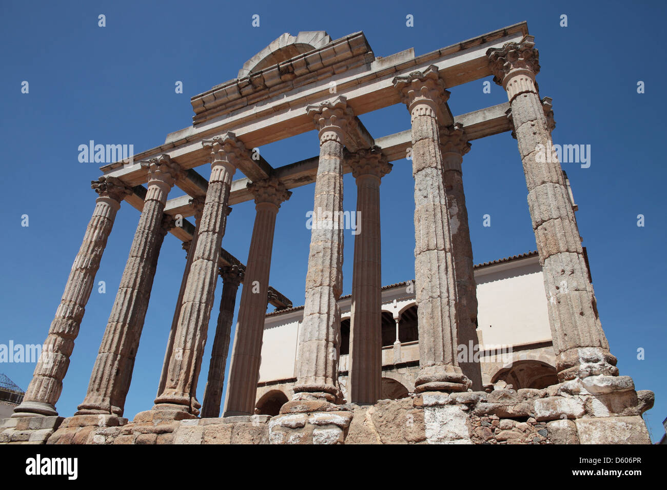 Old roman temple hi-res stock photography and images - Alamy