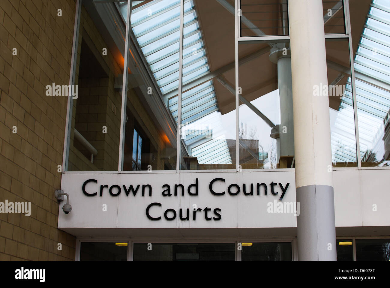 Northampton Crown County court jail Stock Photo - Alamy