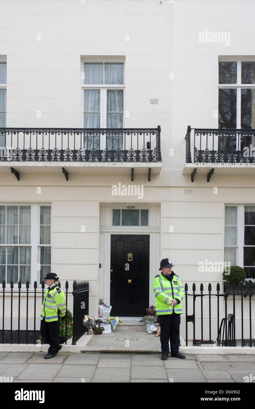 Lady thatcher at the ritz london hi-res stock photography and images ...