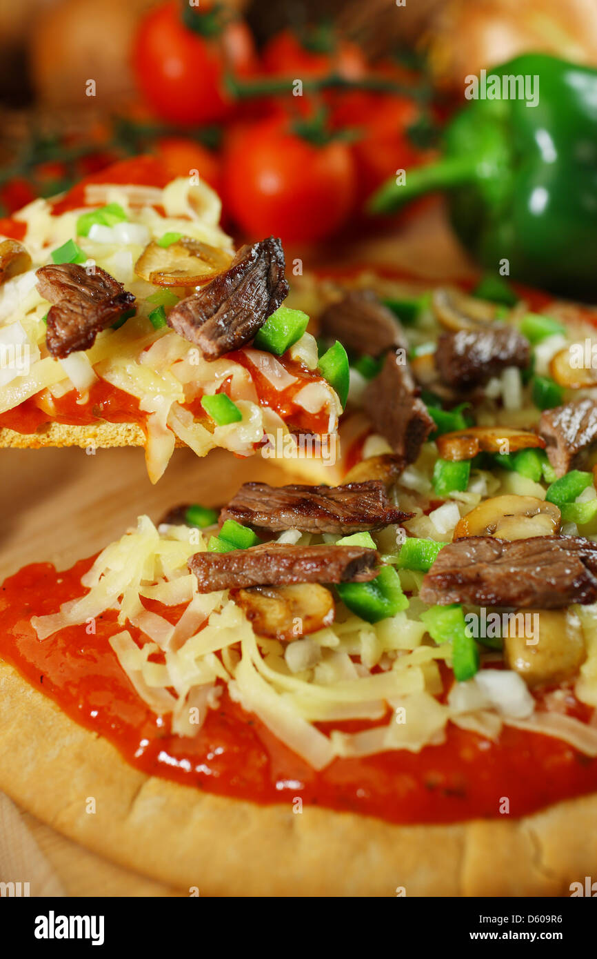 Beef Mushroom and Mozerella Pizza Stock Photo - Alamy