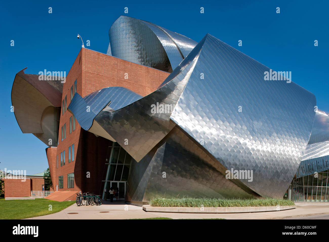 LEWIS BUILDING CASE WESTERN RESERVE CAMPUS UNIVERSITY CIRCLE CLEVELAND ...