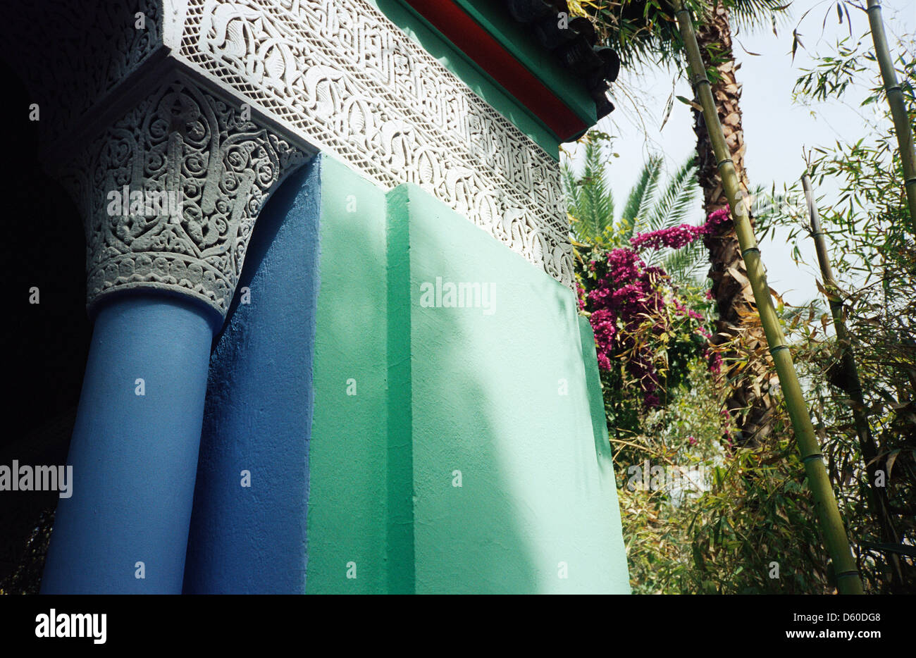 Pierced pillar hi-res stock photography and images - Alamy