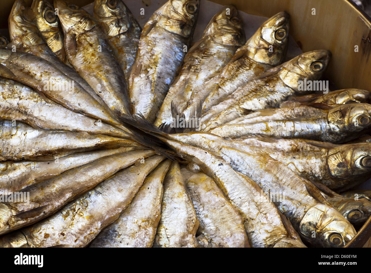 Heads of sardines hi-res stock photography and images - Alamy