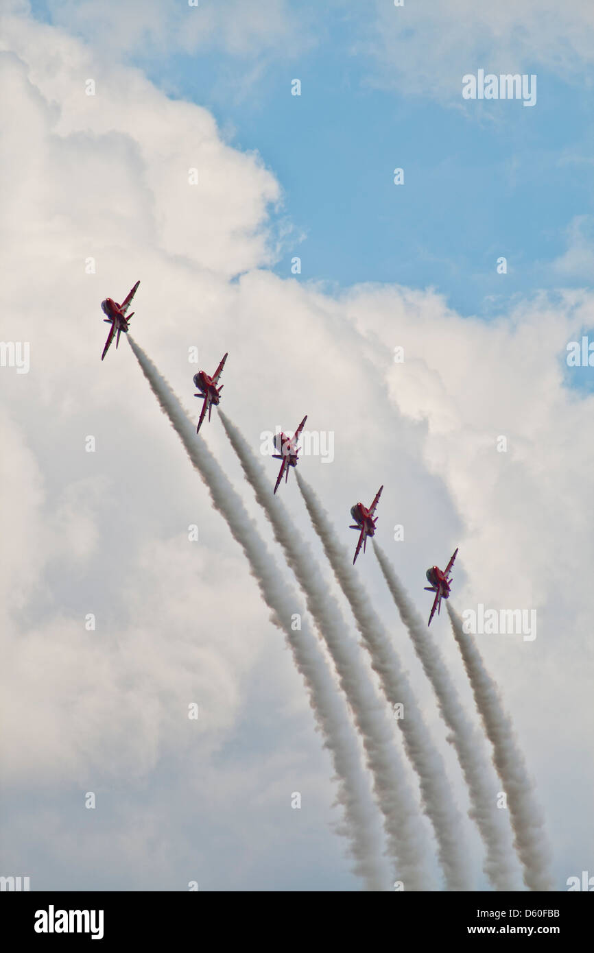 Red arrows display team hi-res stock photography and images - Alamy