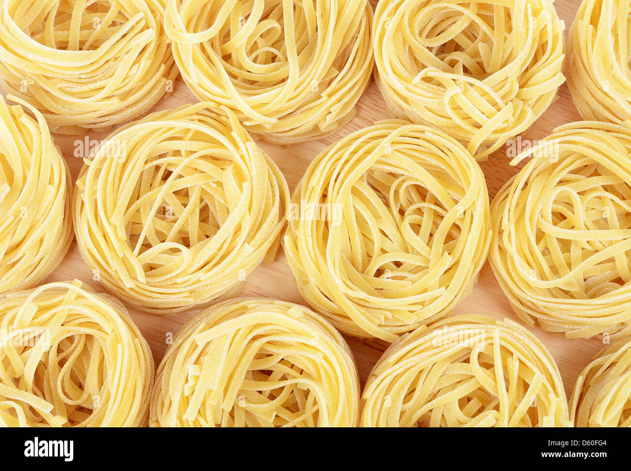 Food spaghetti macro shot uncooked hi-res stock photography and images ...