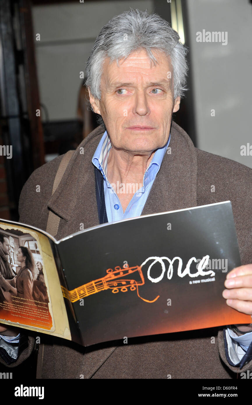 Simon williams hi-res stock photography and images - Alamy