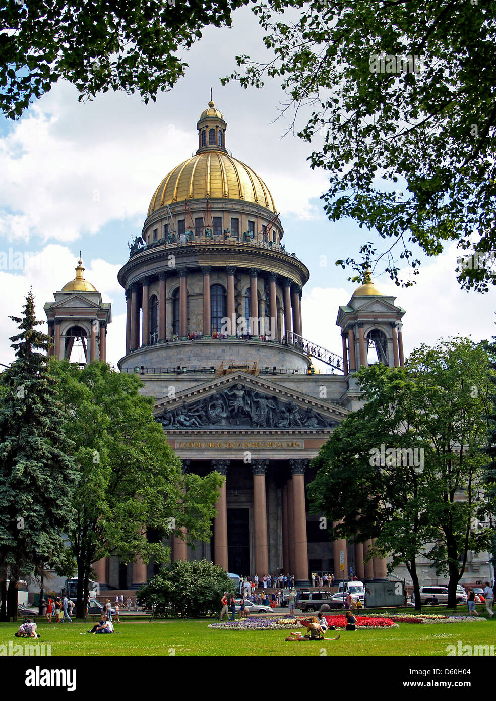 St isaacs cathedral hi-res stock photography and images - Alamy