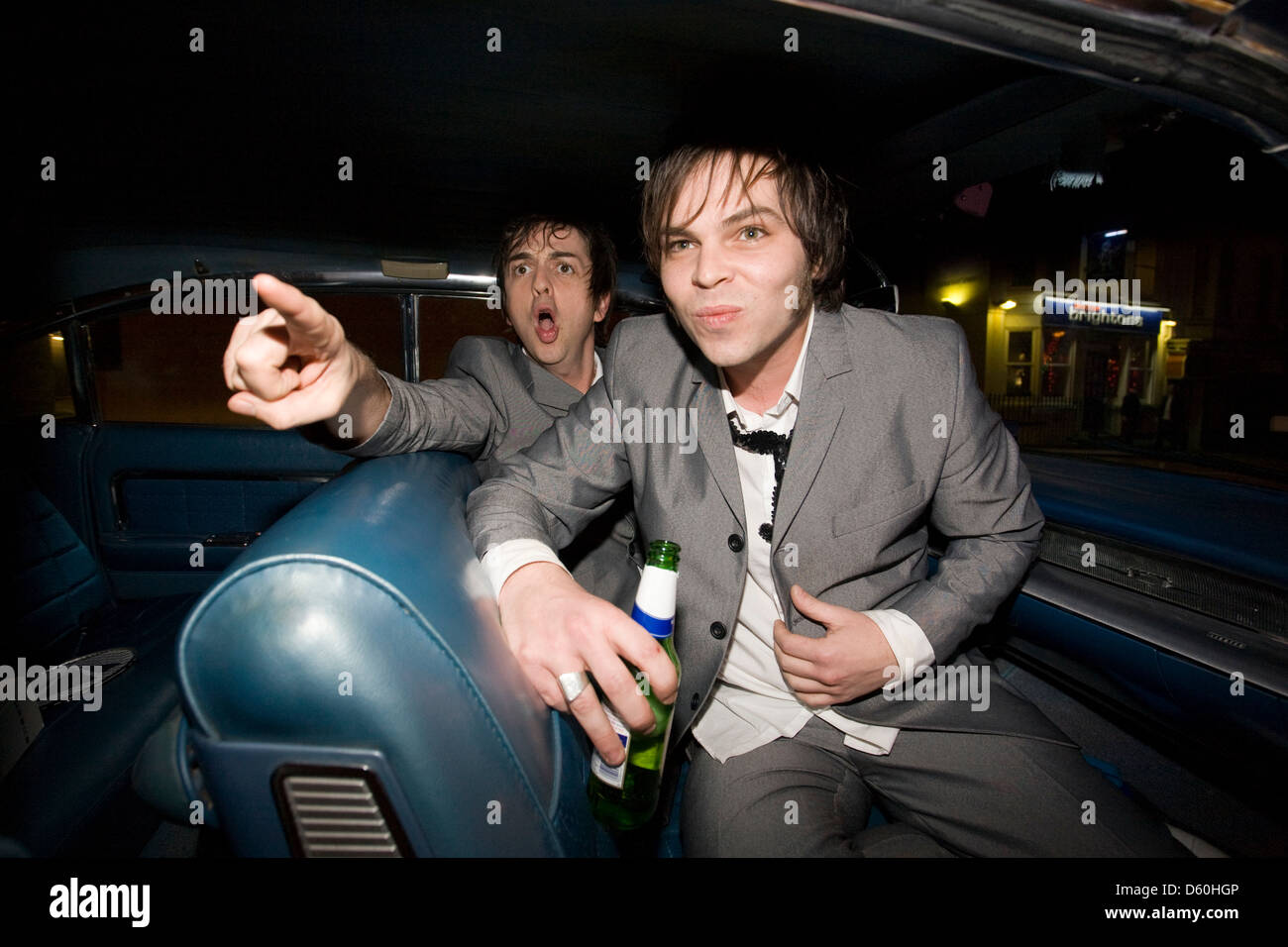 Danny goffey supergrass hi-res stock photography and images - Alamy