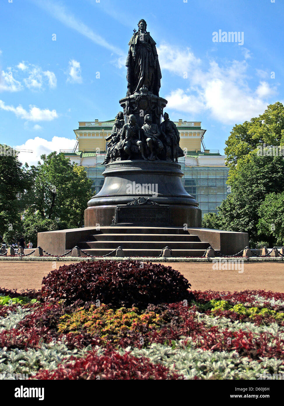 Catherine the great statue hi-res stock photography and images - Alamy