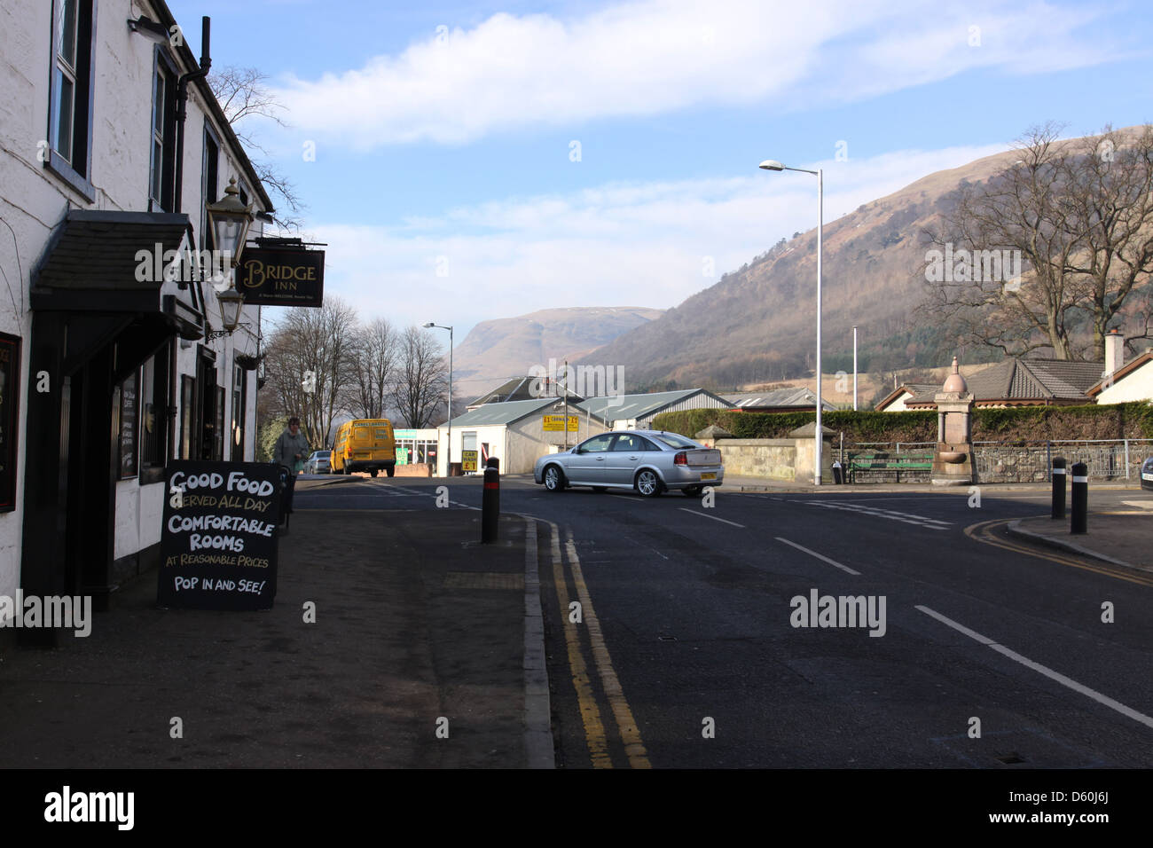 Bridge inn tillicoultry hi-res stock photography and images - Alamy