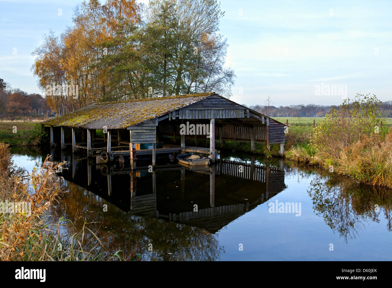wooden fisherman hut on water Stock Photo - Alamy