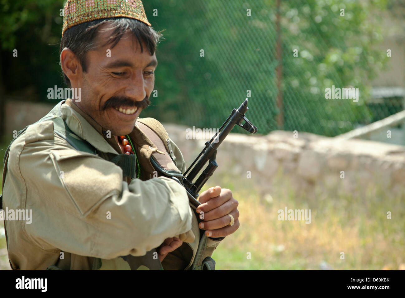 Afghan Local Police arrive with US Marine Special Operations forces to ...