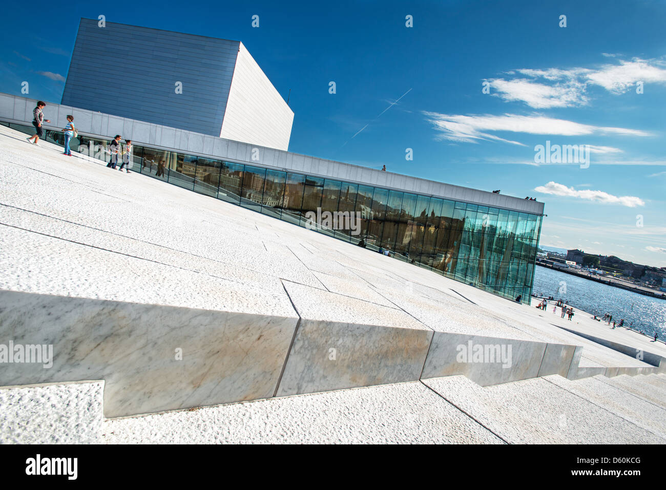 New opera house snow hi-res stock photography and images - Alamy