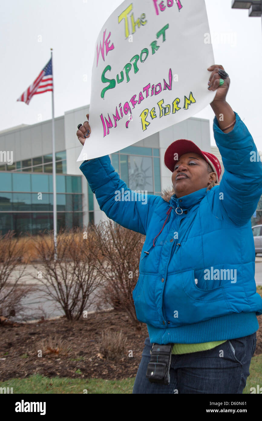 Detroit, Michigan, USA. Labor groups picket the office of the U.S ...