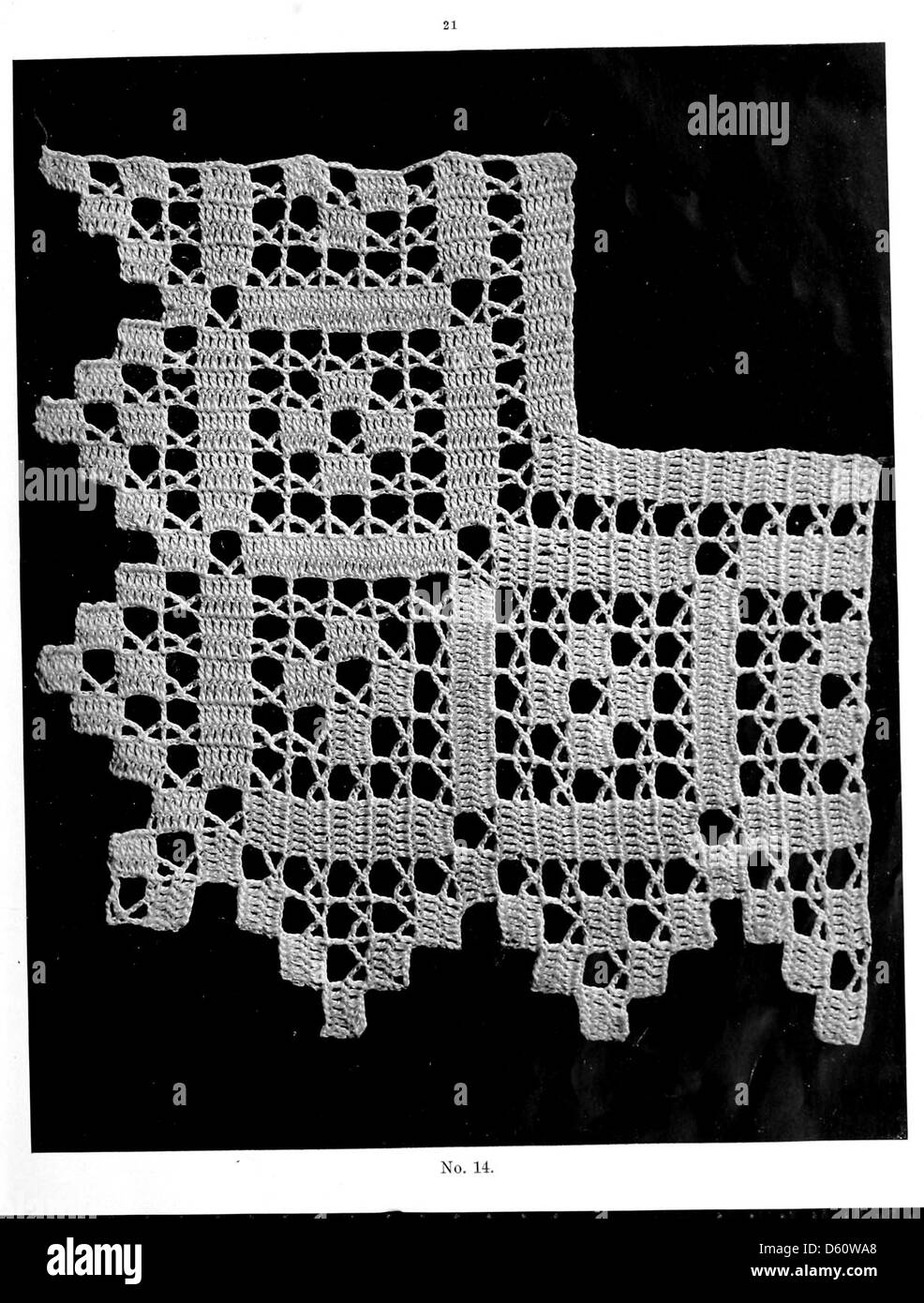 Early 1900s home designs hi-res stock photography and images - Alamy