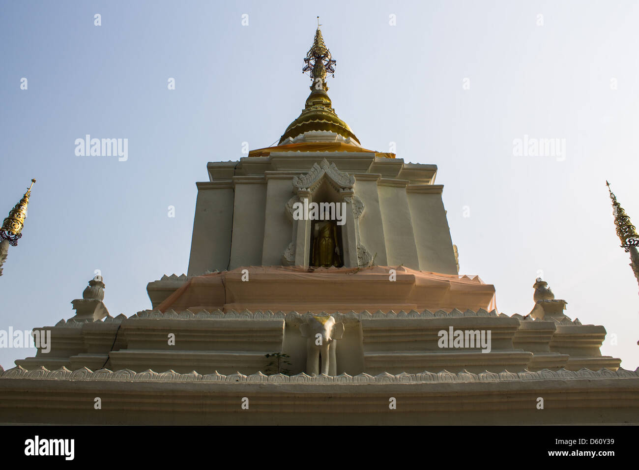 Art Used To Build The Temple High Resolution Stock Photography and ...