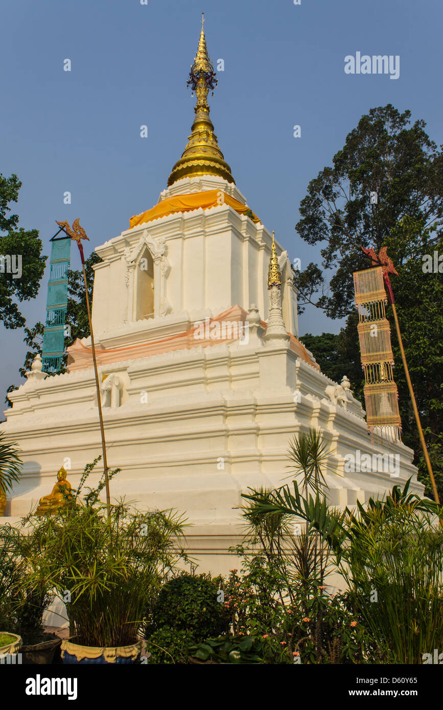 Chedi In Wat Cang Kump , Wiang Kum Kam Stock Photo - Alamy