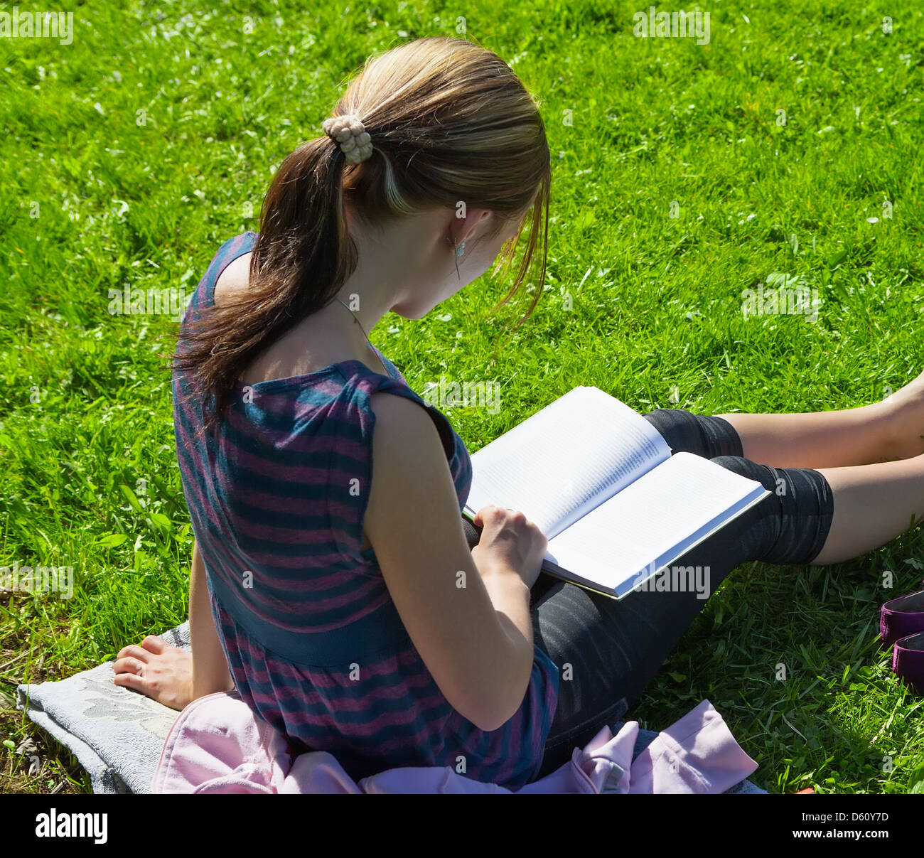 High school books hi-res stock photography and images - Alamy