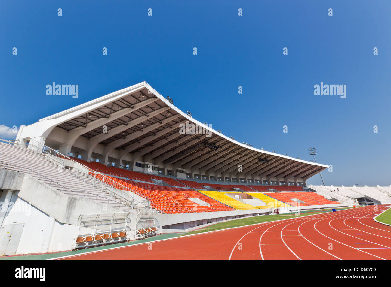 Stadium seats running track hi-res stock photography and images - Alamy