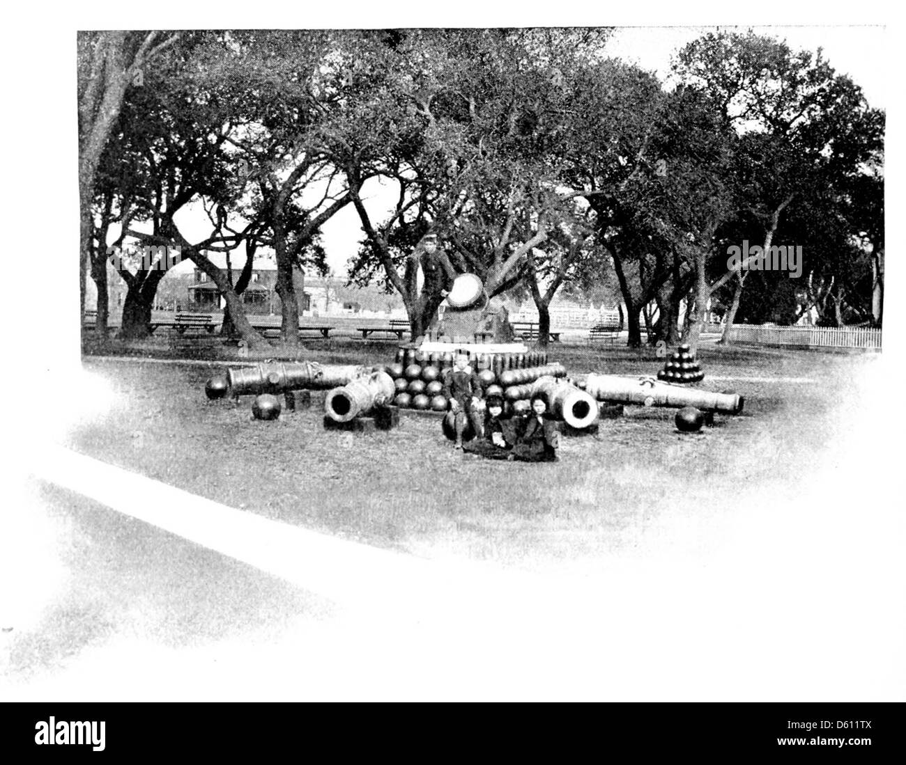 Historical cannons Cut Out Stock Images & Pictures - Alamy