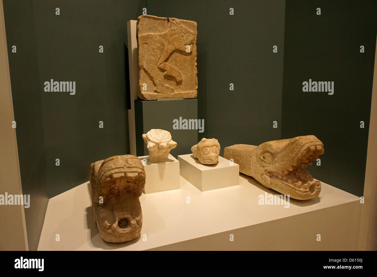 Jaguar panel and serpent heads from Chichen Itza in the new Museo Maya ...