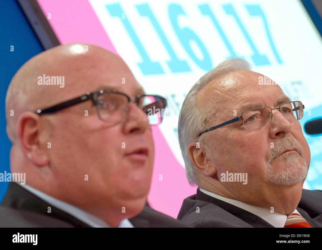 National insurance number hi-res stock photography and images - Alamy