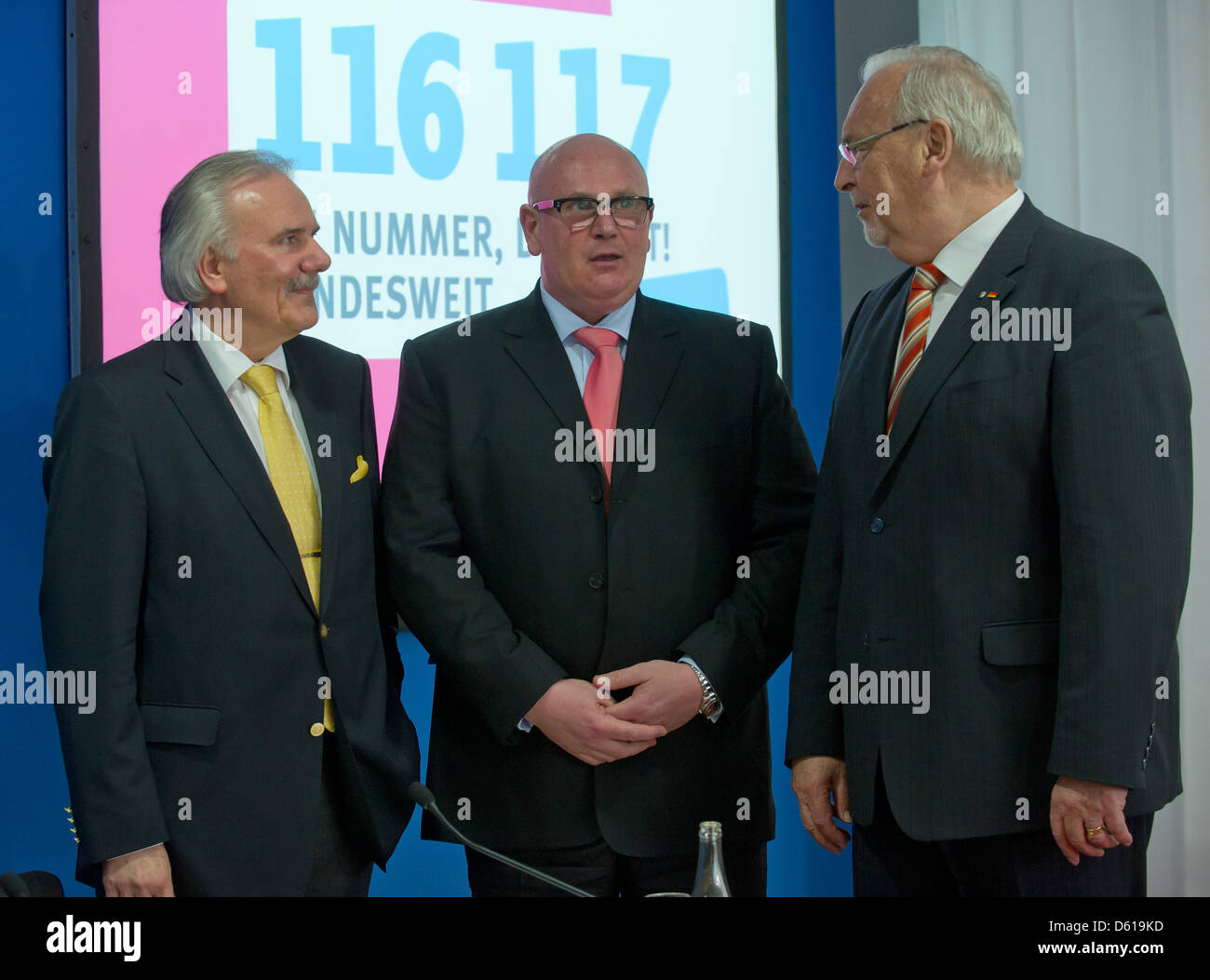 National insurance number hi-res stock photography and images - Alamy