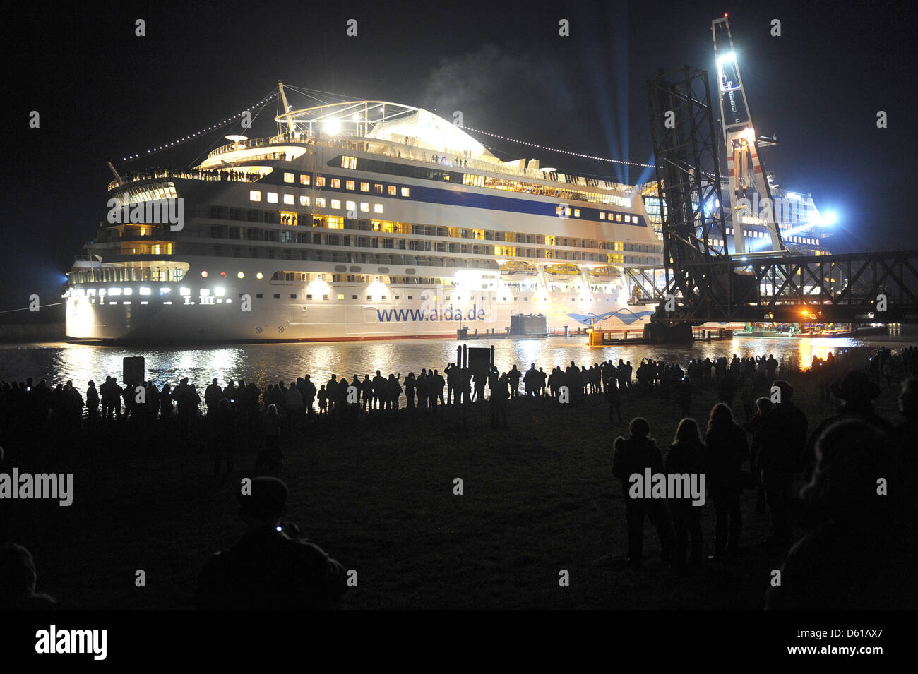 The last new cruise ship built by the Meyer shipyard in Papenburg - the ...